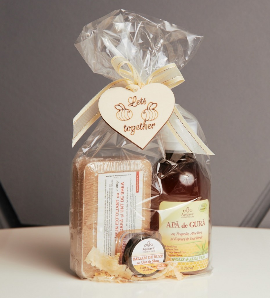 Set Apa de gura cu Propolis, Balsam de buze și Sapun exfoliant | Apidava